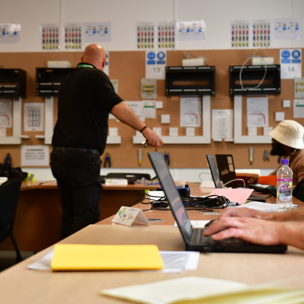 Aim2Learn - Funded and Private Courses from Aim2Learn