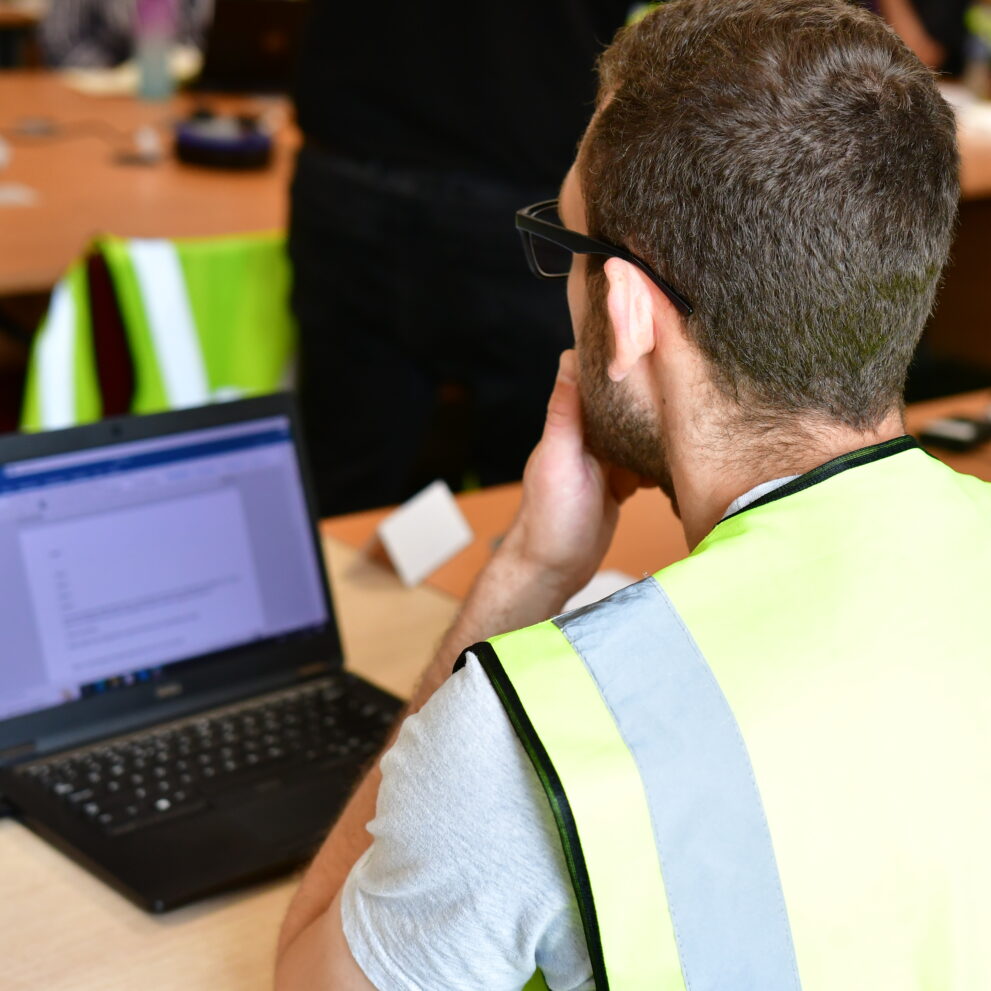 Aim2Learn - Funded and Private Courses from Aim2Learn